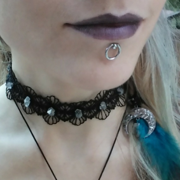 Claire's | Jewelry | Hp Knocker Labret Lip Ring Piercing | Poshmark